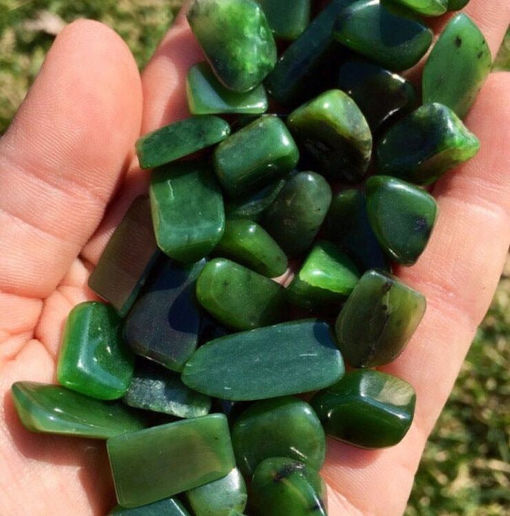 Everything you need about jade: Chinese jade, green jade, meanings of ...